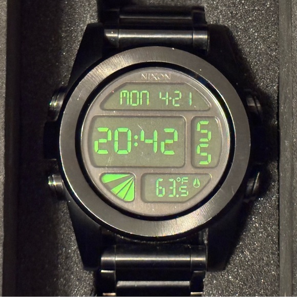 Nixon | Accessories | Nixon The Unit Ss Black Metal Thats What She Said ...